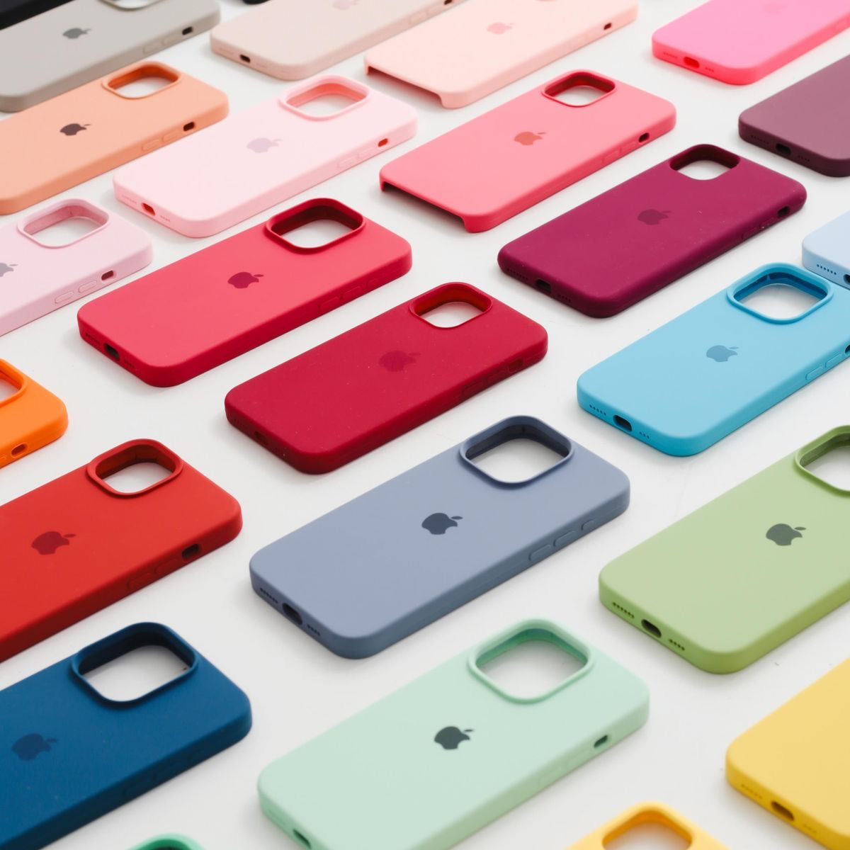 iPhone 16 pro – Umaima Essentials